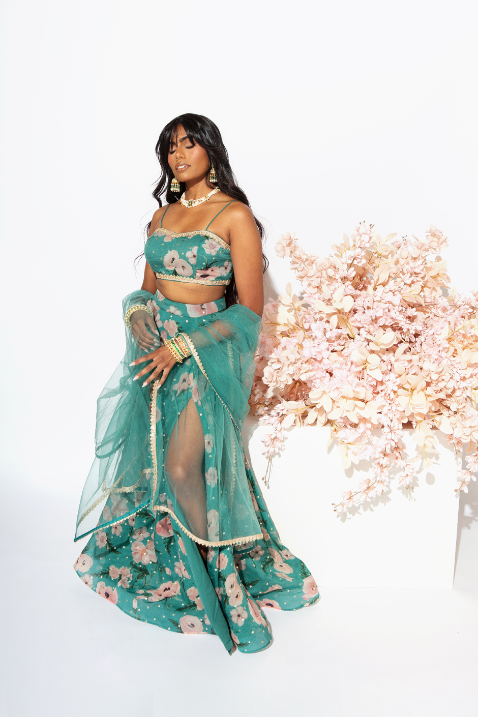 The Floral Capsule – 91bymanijassal